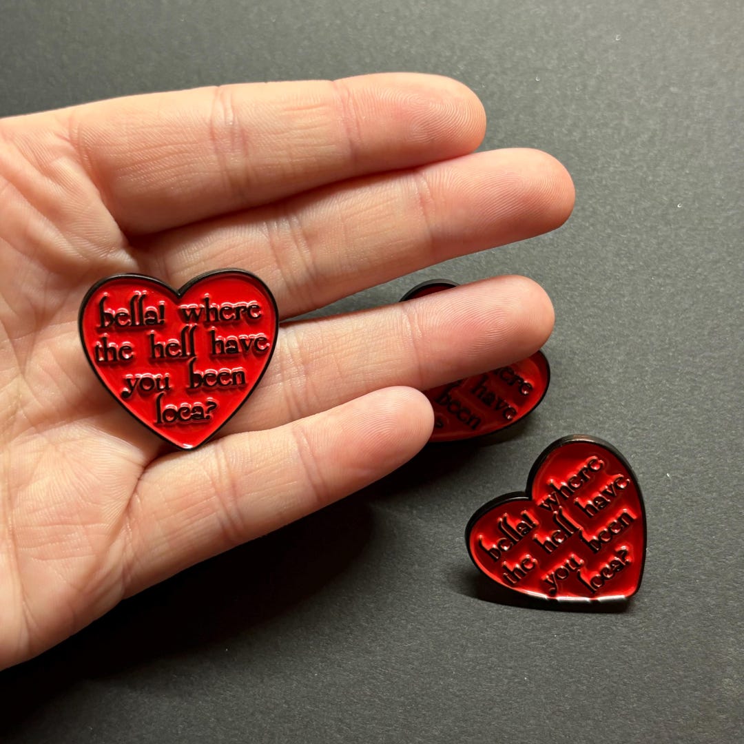 Loca Heart Hard Enamel Lapel Pin Black Red Cute Funny Bella Meme Pin ...