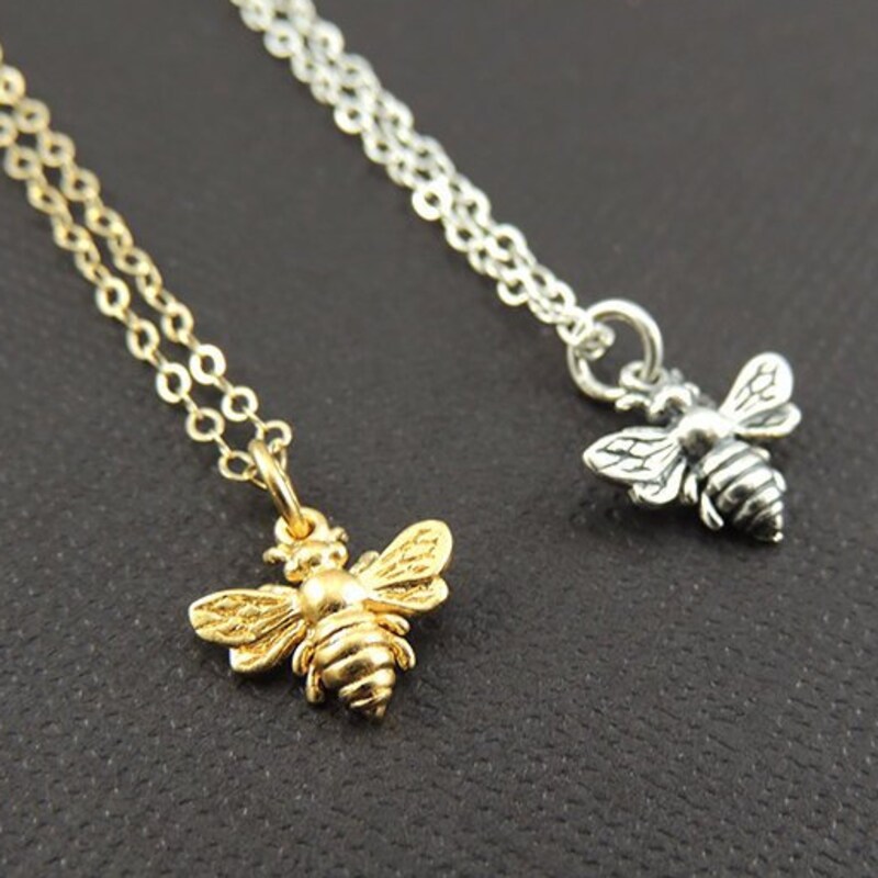 Bee Charm Necklace - Etsy