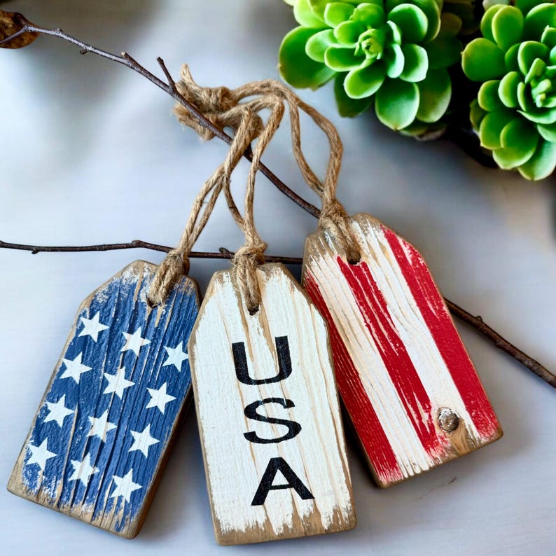 Rustic Patriotic Wood Tags, Americana July 4th Decor, USA Sign Tag Set ...