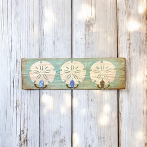 Beach House Hook Rack, Sand Dollar Wood Sign, Coastal Sign Key Holder ...