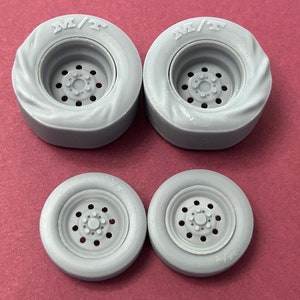 1/24 Scale: 17/15-inch “weld Draglite” Wheels W/wrinkled Drag Slicks ...