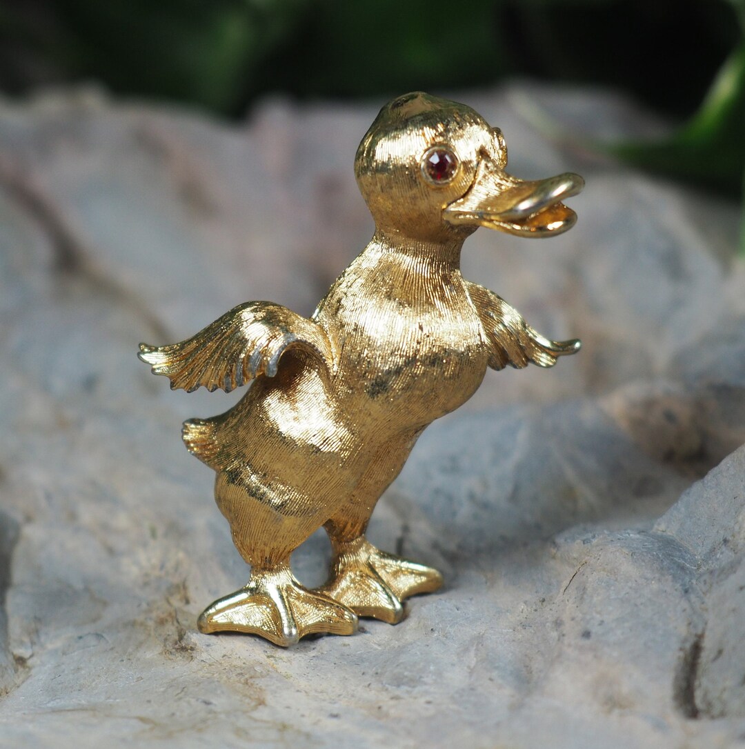 Duck Pin / Brooch, Gold Color, Monet, Vintage 1970s - Etsy