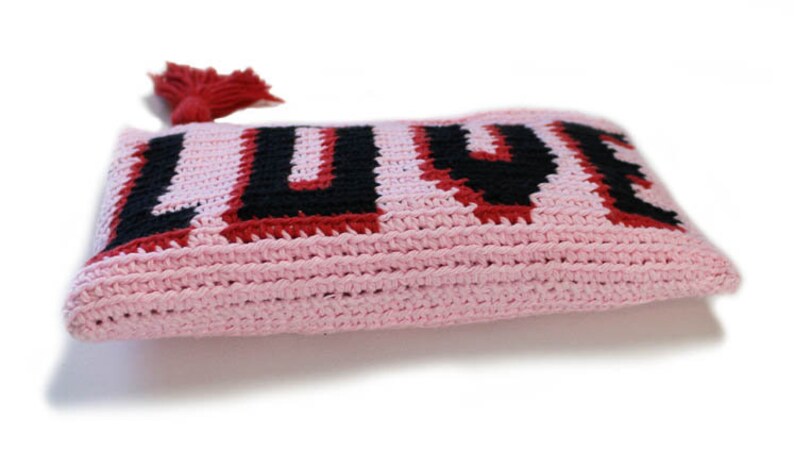 LOVE Pouch Tapestry Crochet Pattern, Purse Tapestry Pattern, Crochet ...