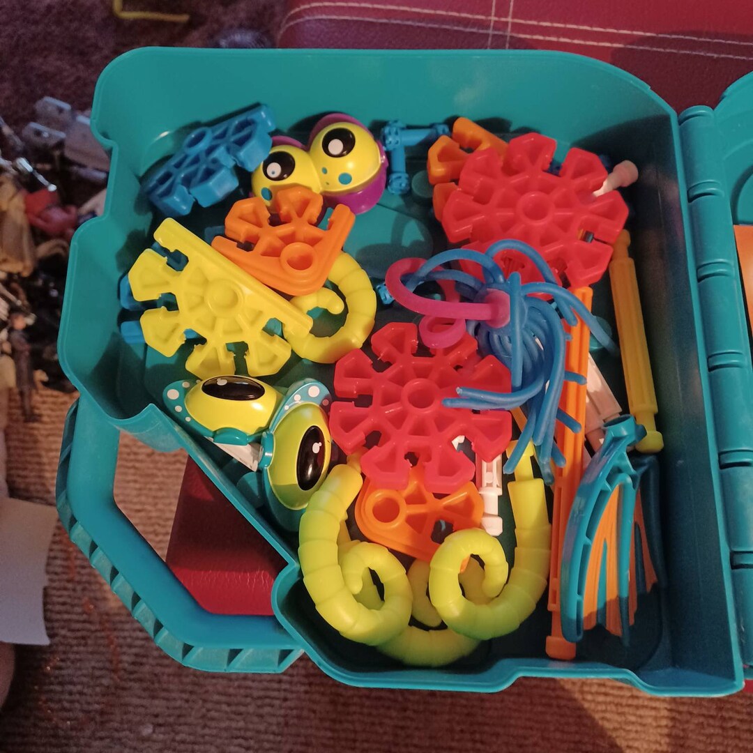 Kid K'nex Fish Eyed Friends Building Set With Case - Etsy