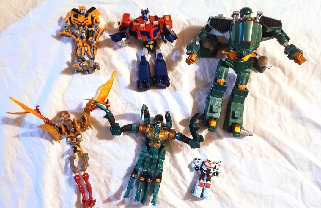 Power Ranger Spider Zord, Animated Optimus Prime, Robot Replica ...
