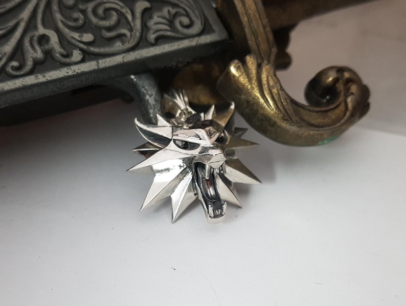 Witcher Amulet Wolf Pendant Wild Hunt Pendant Silver Wolf - Etsy