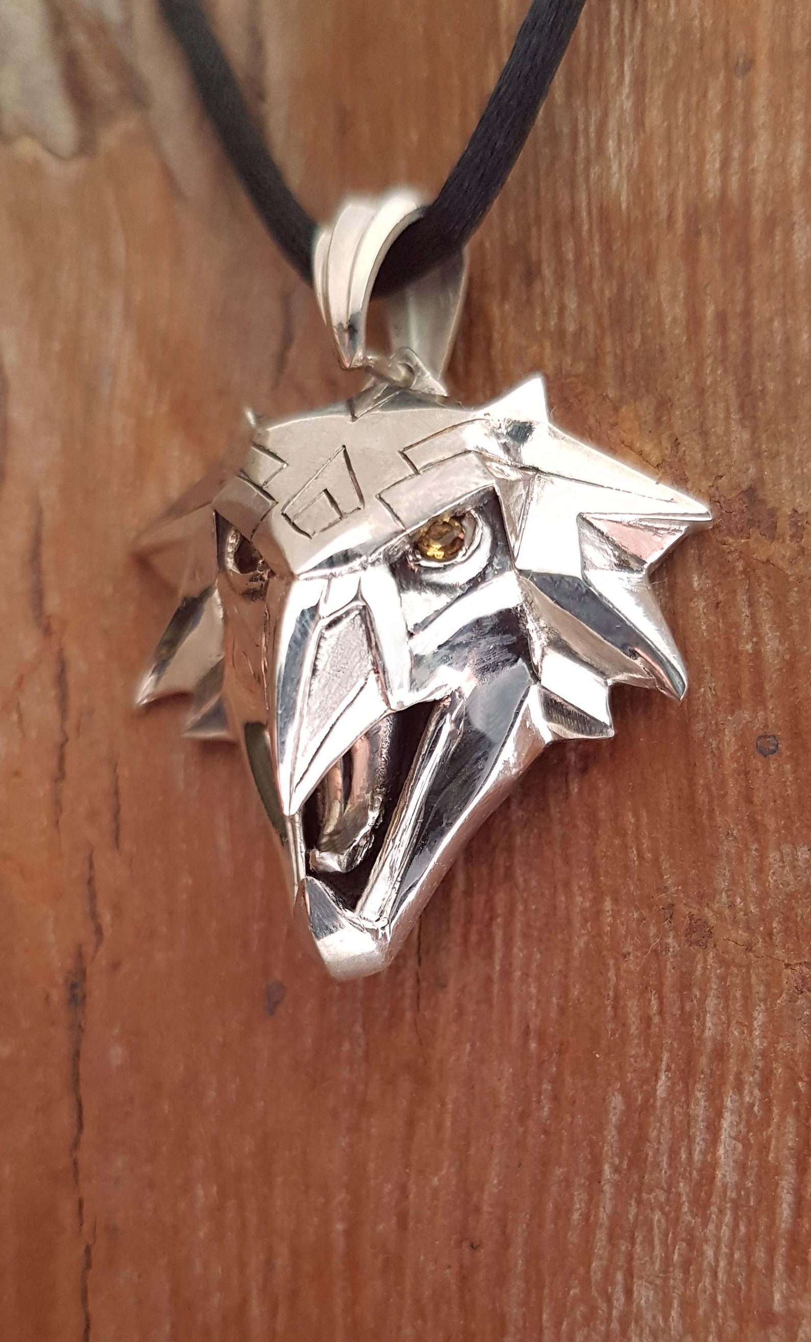 Witcher Amulet, Gryphon School Pendant, Wild Hunt Pendant, Silver ...