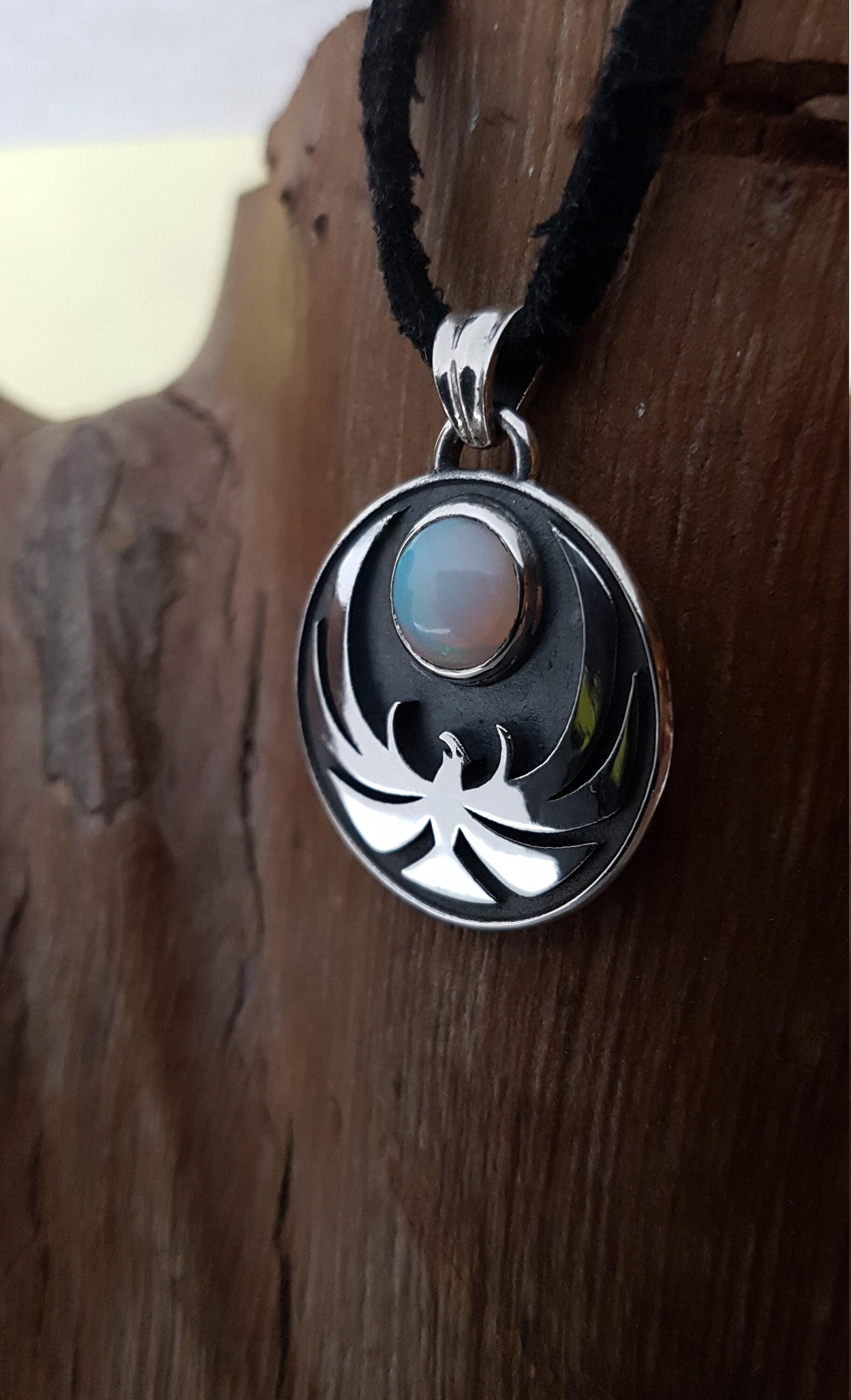 Nightingale Pendant, Skyrim Silver Pendant, Thieves Guild Pendant ...