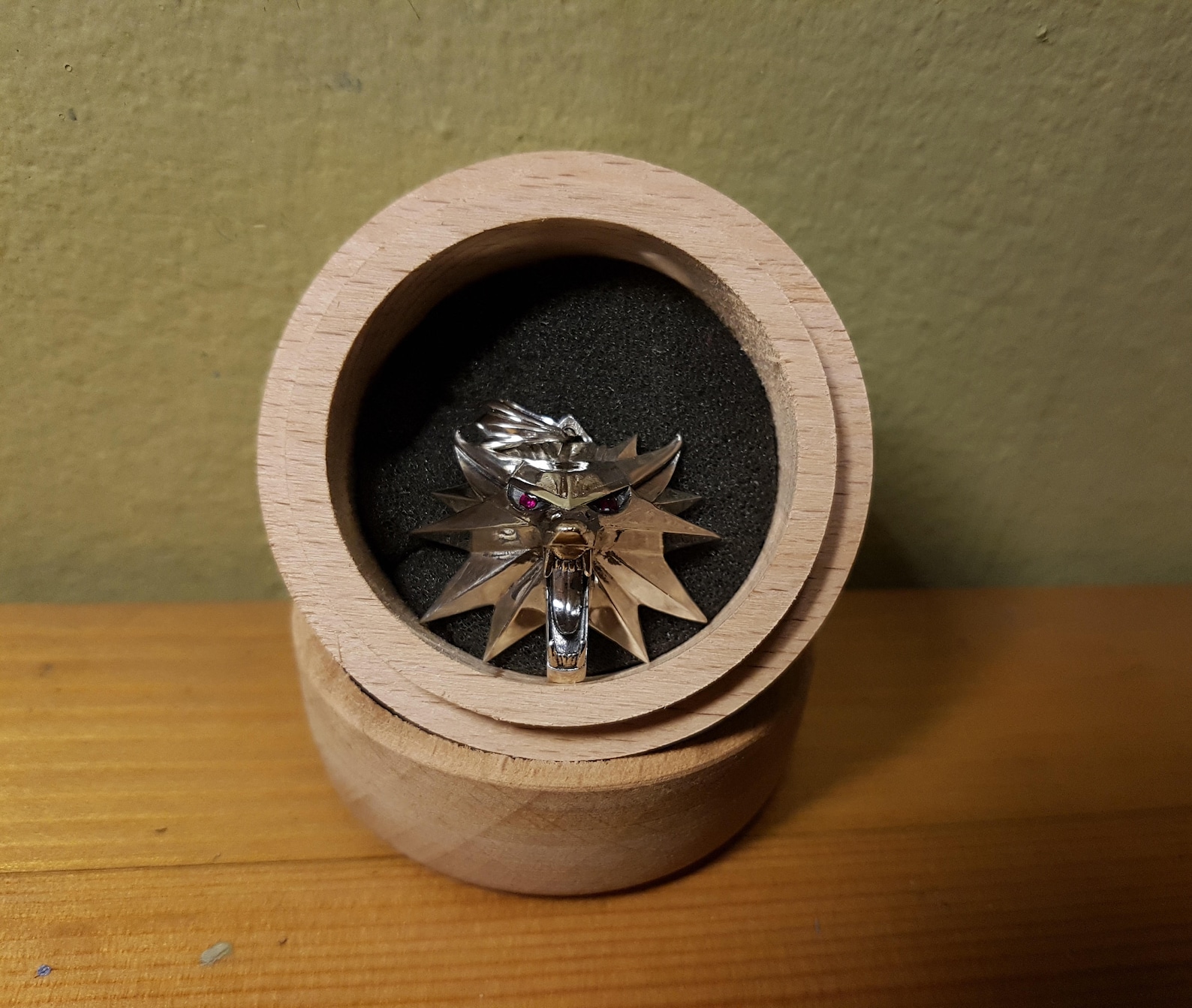 Witcher Amulet Wolf Pendant Wild Hunt Pendant Silver Wolf - Etsy