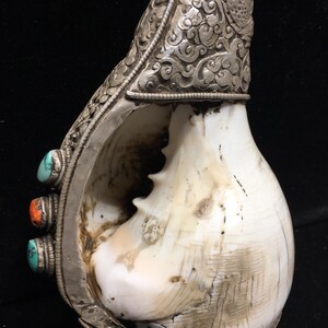 Antique Tibetan Conch Shell Horn: Sterling Silver Repousse, Turquoise ...