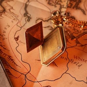 Custom Arnora's Amulet With a Locket Inspired by the Scrolls - Etsy