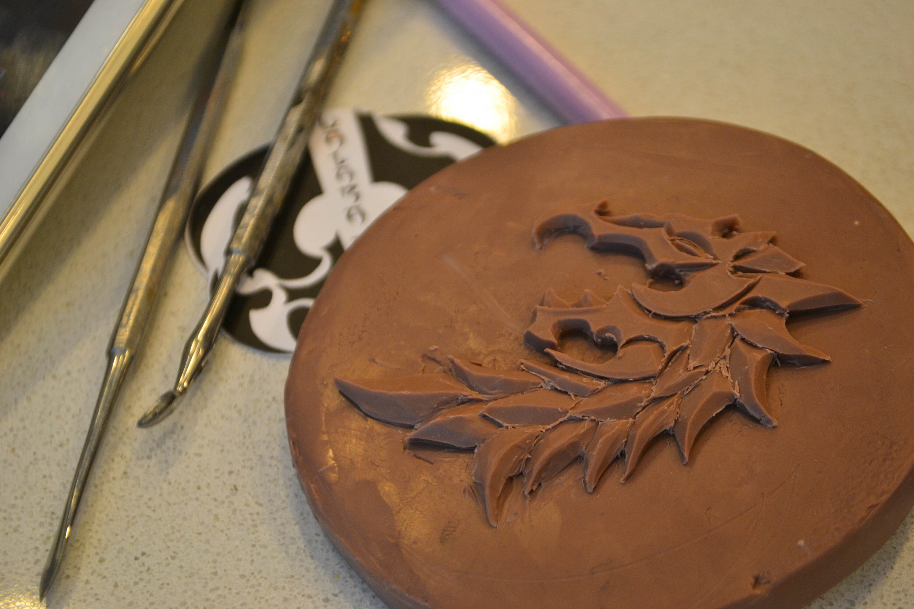 Hand Sculpted Ebon Heart Pact Sigil Stand Ancient Scrolls - Etsy