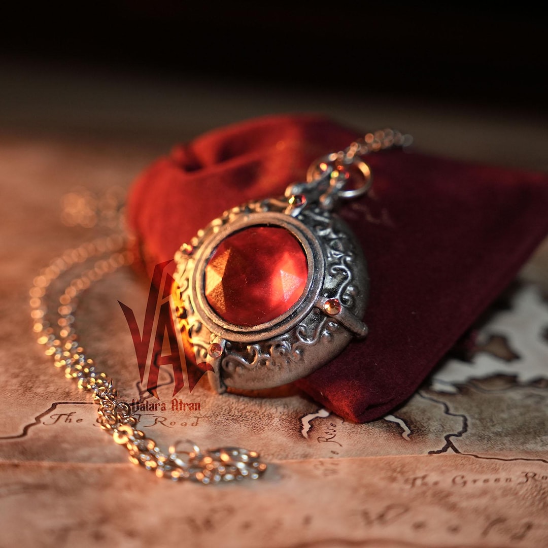 Oblivion Jewelled Amulets - Etsy