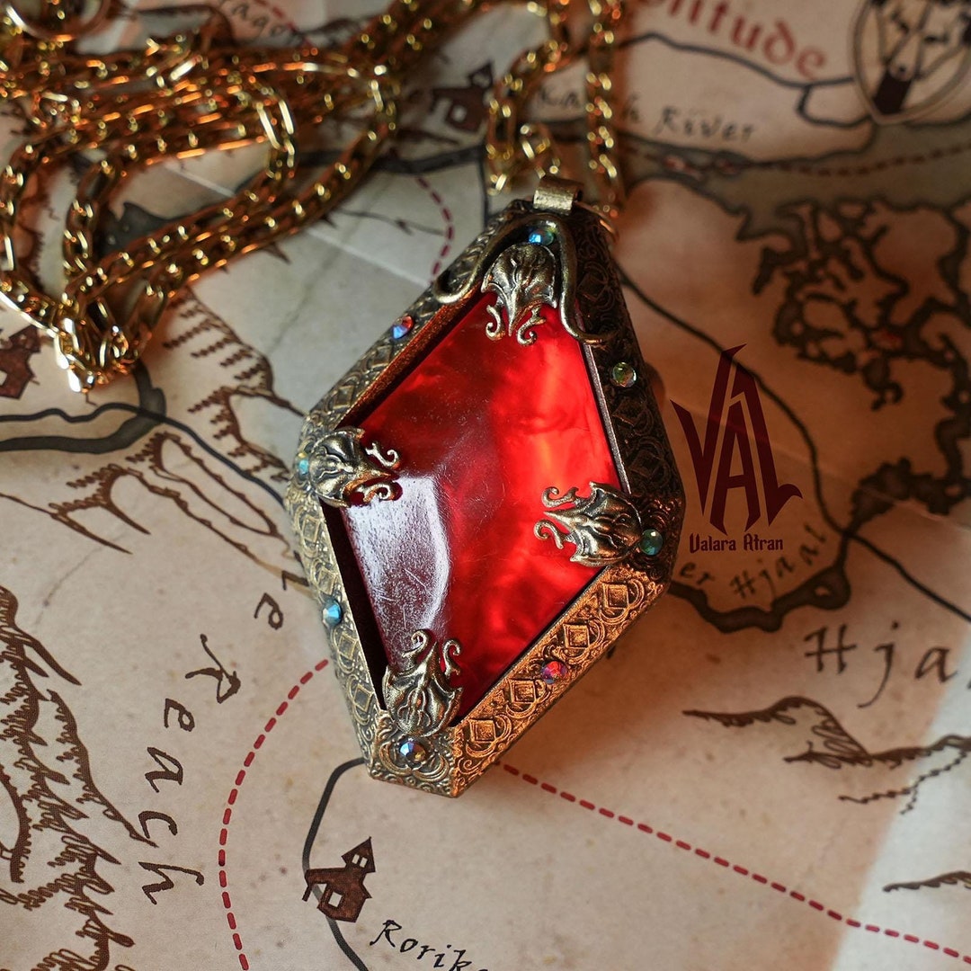 Custom Amulet With a Secret Inspired by the Scrolls - Etsy UK