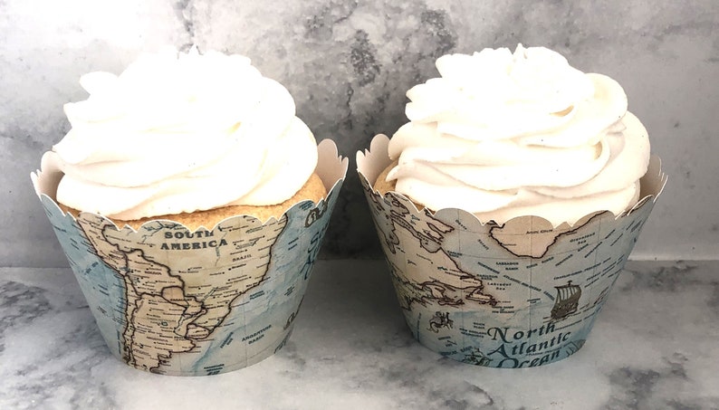 Vintage MAP CUPCAKE WRAPPERS Printed / Scalloped Edge / Travel / World ...