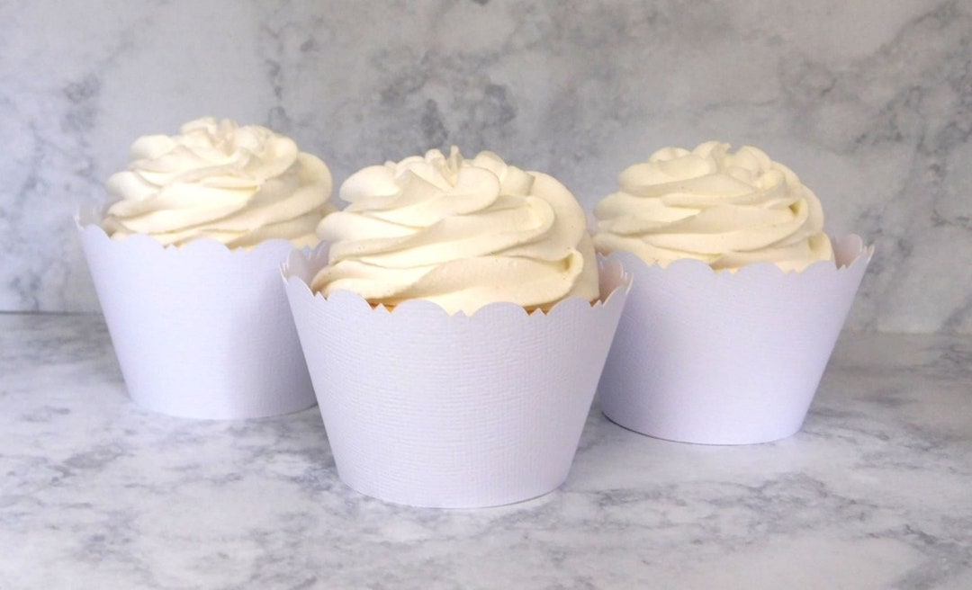 WHITE Cupcake Wrappers Scalloped Edge, Textured Linen Burlap or Smooth ...