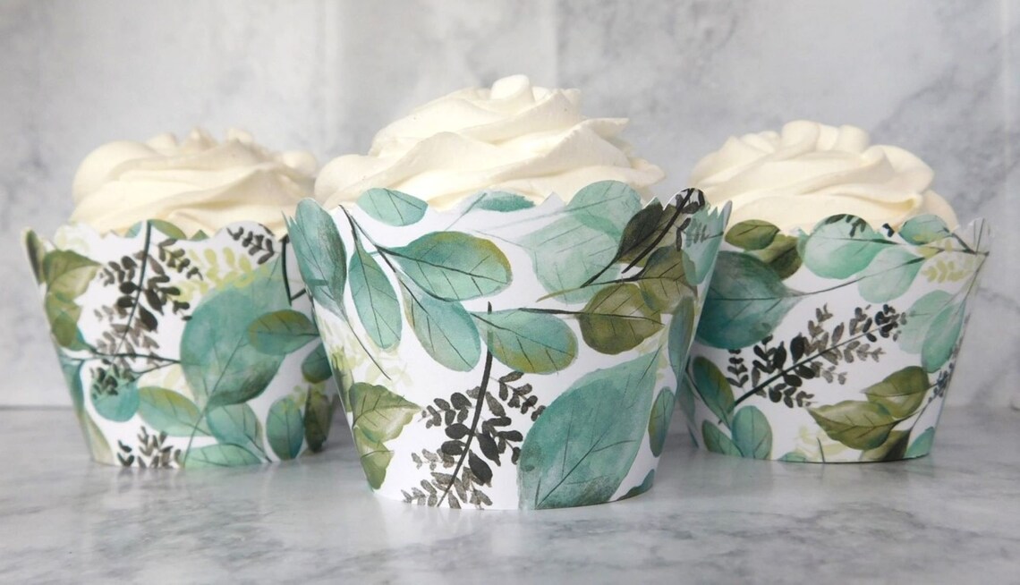 EUCALYPTUS SAGE GREEN Cupcake Wrappers Scalloped Edge Smooth - Etsy