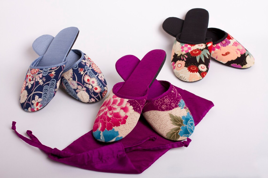 Elegant Kimono Slippers in a Bag Japanese Kimono Travel - Etsy