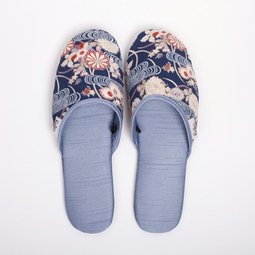 Elegant Kimono Slippers in a Bag Japanese Kimono Travel - Etsy