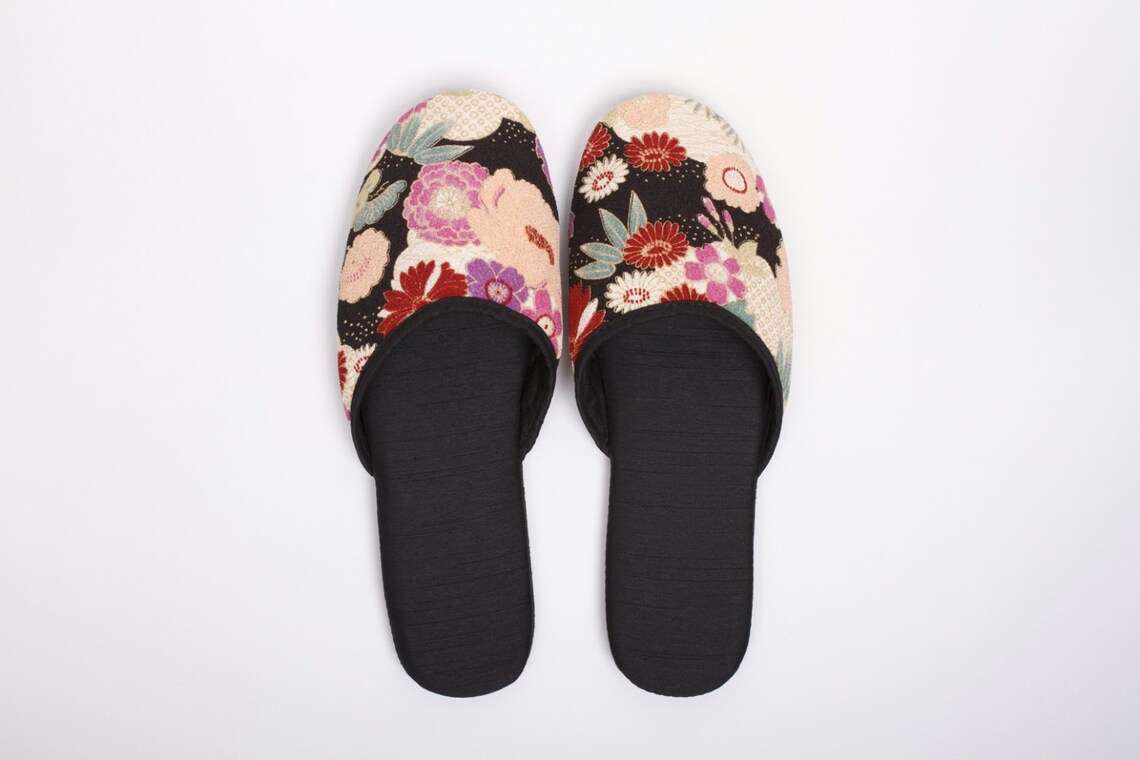 Elegant Kimono Slippers in a Bag Japanese Kimono Travel - Etsy