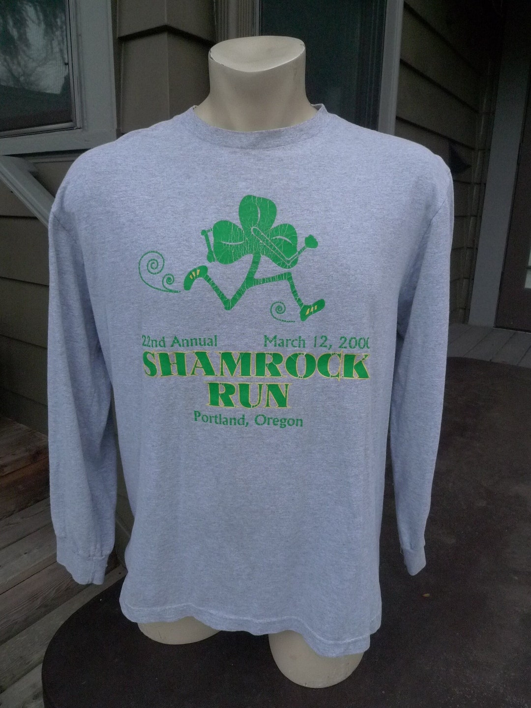 2000 Shamrock Run (Portland) Camiseta Adidas * Hombre Grande (46 ...