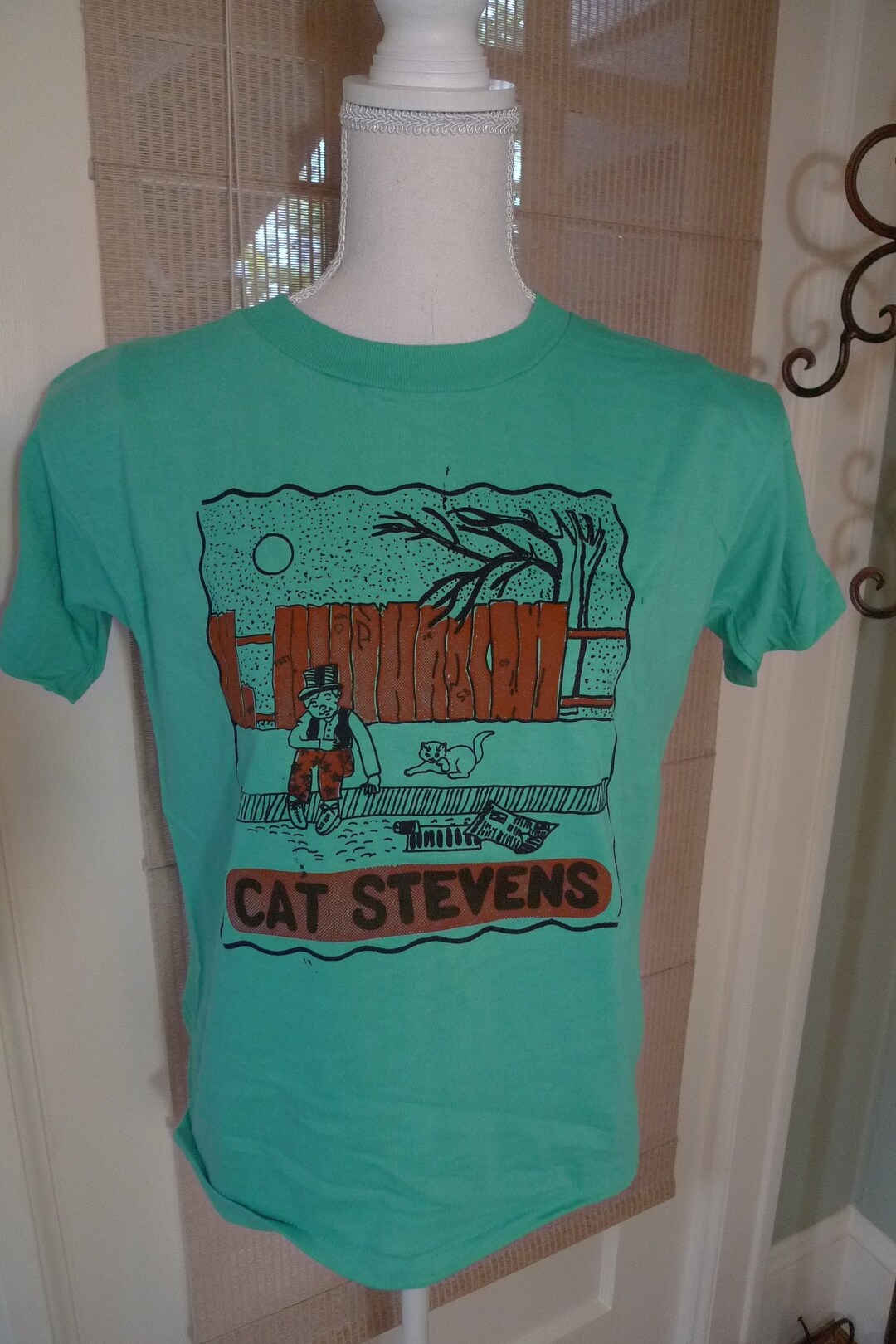 1970s Cat Stevens Single Stitch Shirt C Licensed by Roach '74 Women's ...