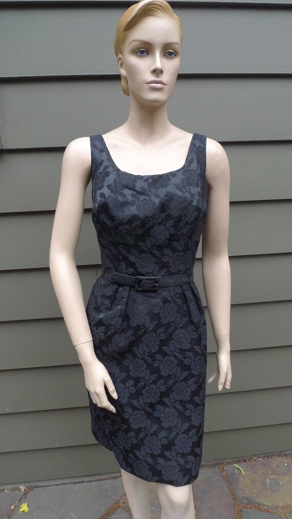 Bust: up to 35" ** Sexy Elegant 1950s High-End Thick… - Gem