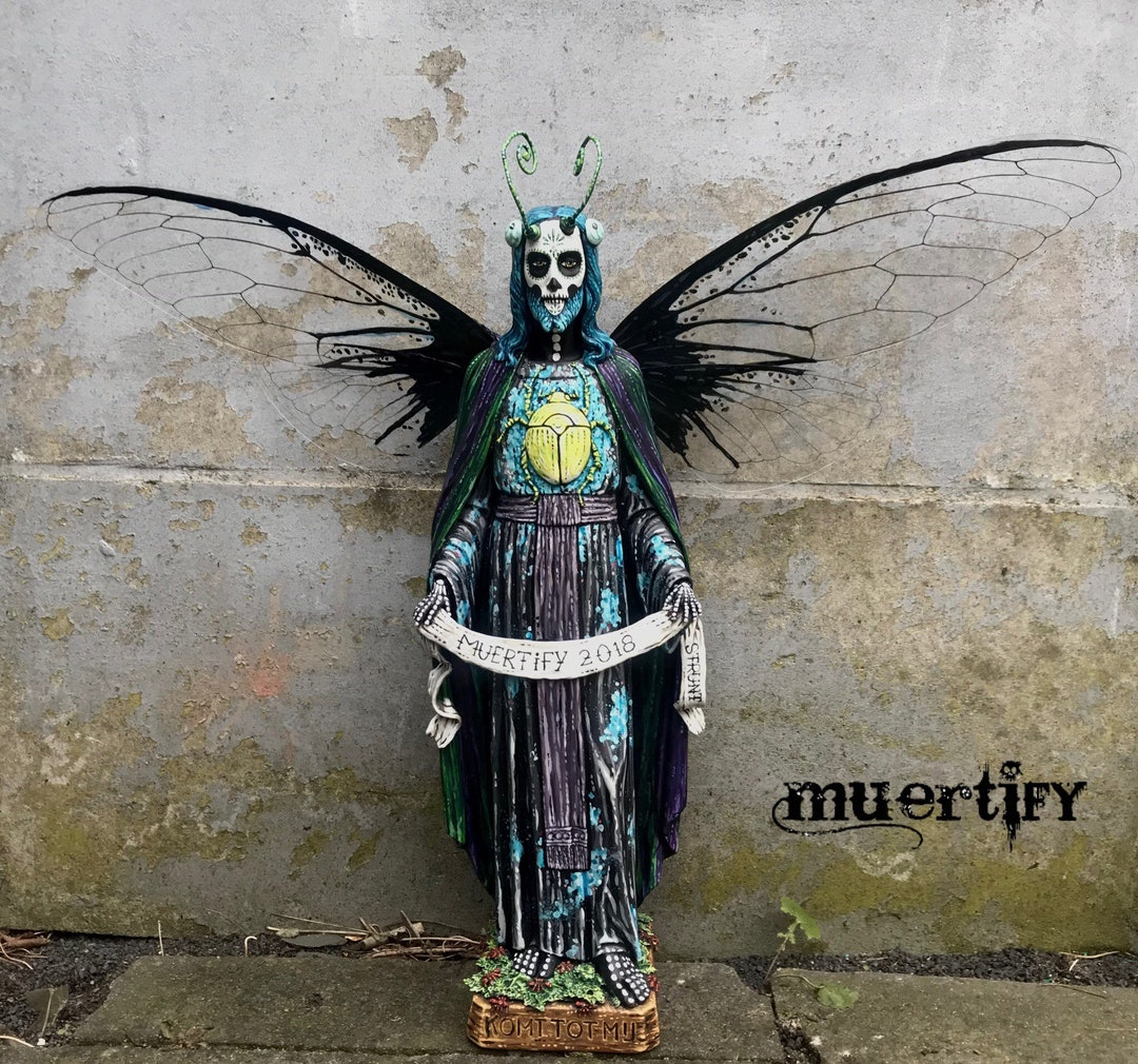 Jesus, King of the Insects - Etsy