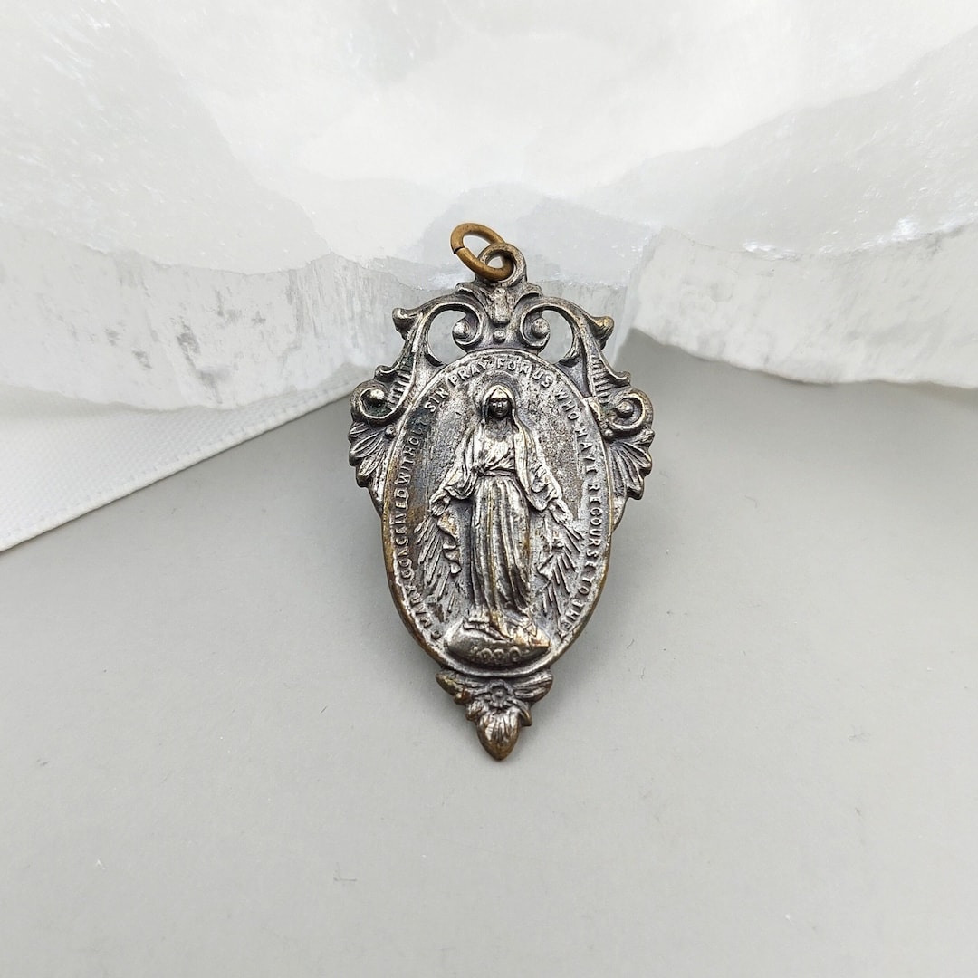 Vintage Miraculous Medal Marian Monogram Immaculate Conception 1830 ...