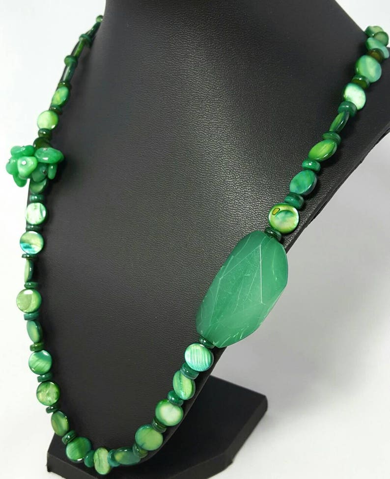 Green Shell Beaded Long Necklace Asymmetric Vintage Style Jewelry ...