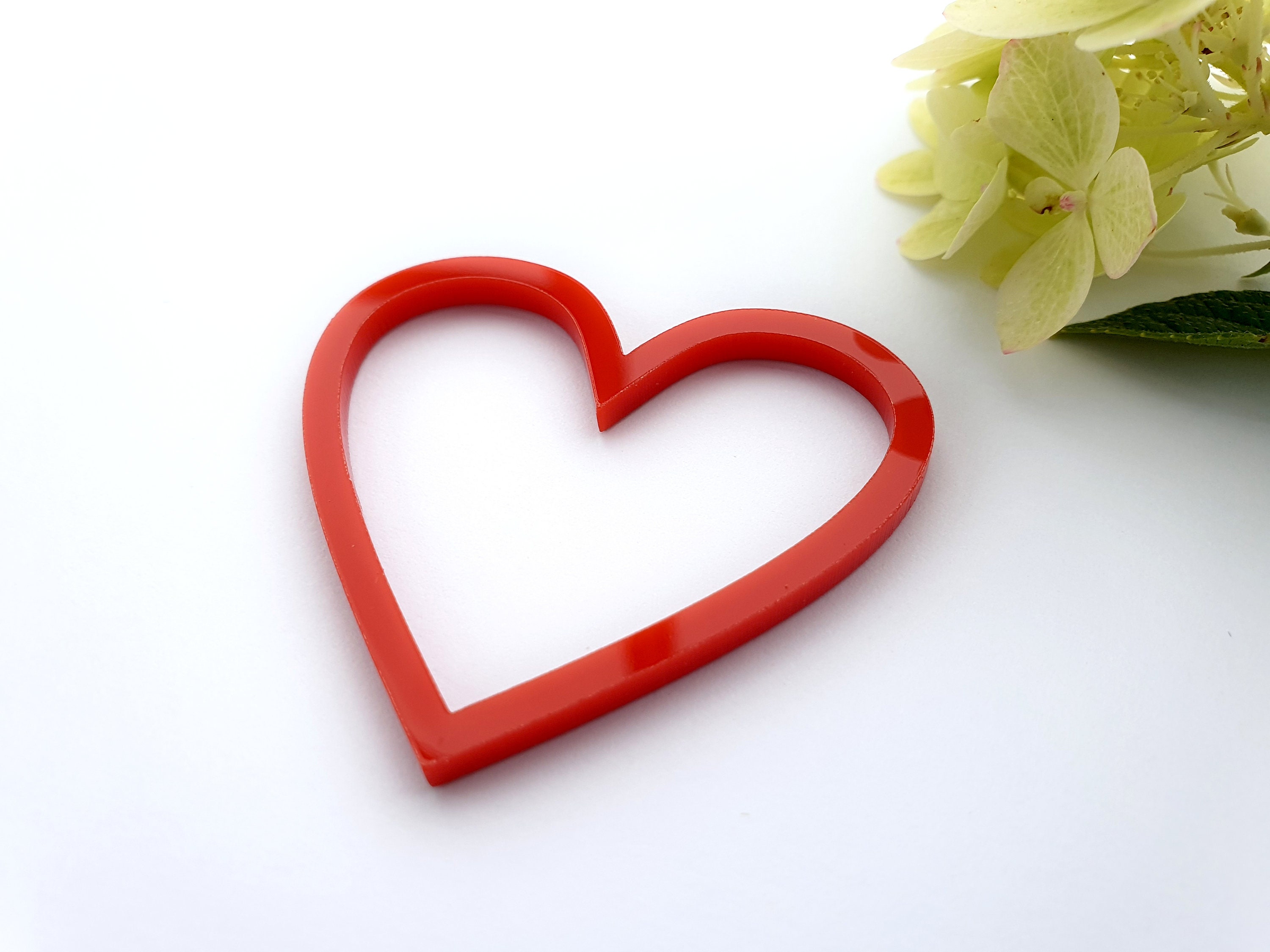 Paper, Party & Kids Red acrylic heart shape Red acrylic cutout shapes ...