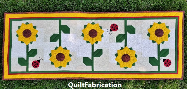 Sunflower Table Runner, Quilt Pattern, PDF Instant Download, Modern ...