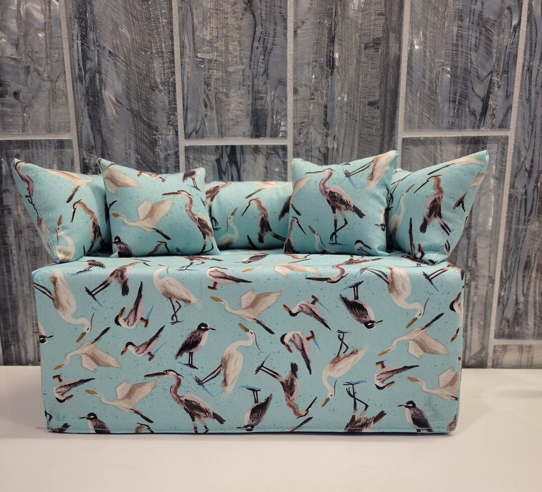 Handmade Couch/sofa Blue Heron Tissue Box Cover-shore Birds (tissue Box Not Included) - Etsy