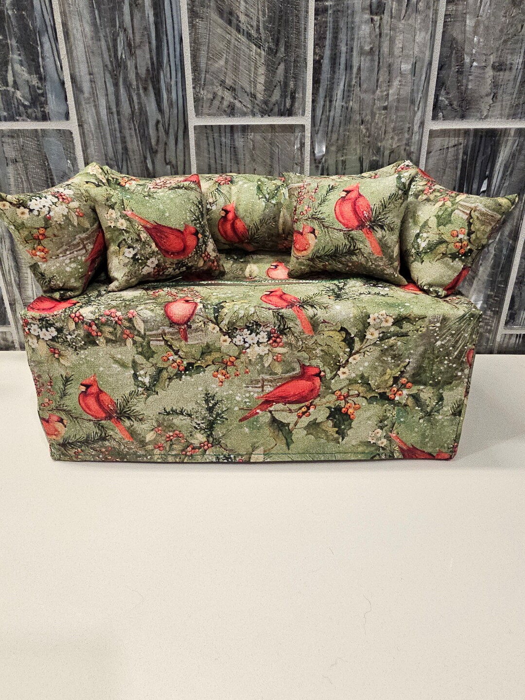 Hand-made Cardinal and Holly Couch/sofa Tissue Box Cover (tissue Box ...