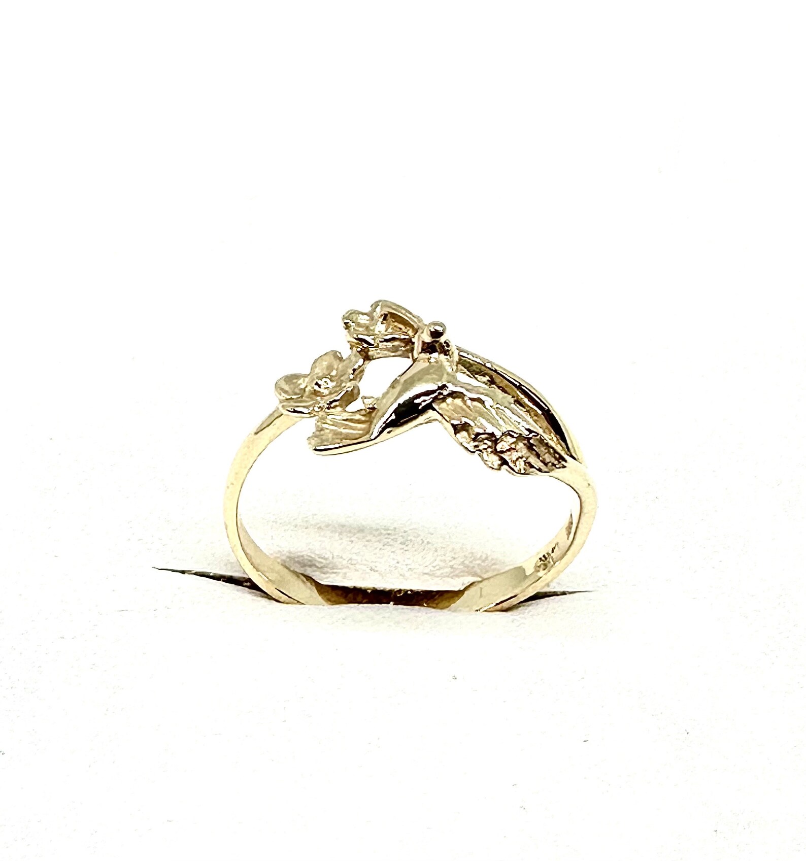 10k Yellow Gold Hummingbird Ring - USA Made - Etsy