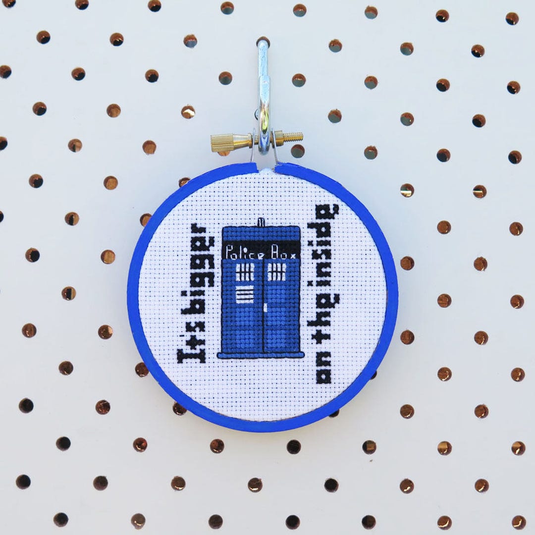 Mini Tardis Cross Stitch Pattern - Etsy