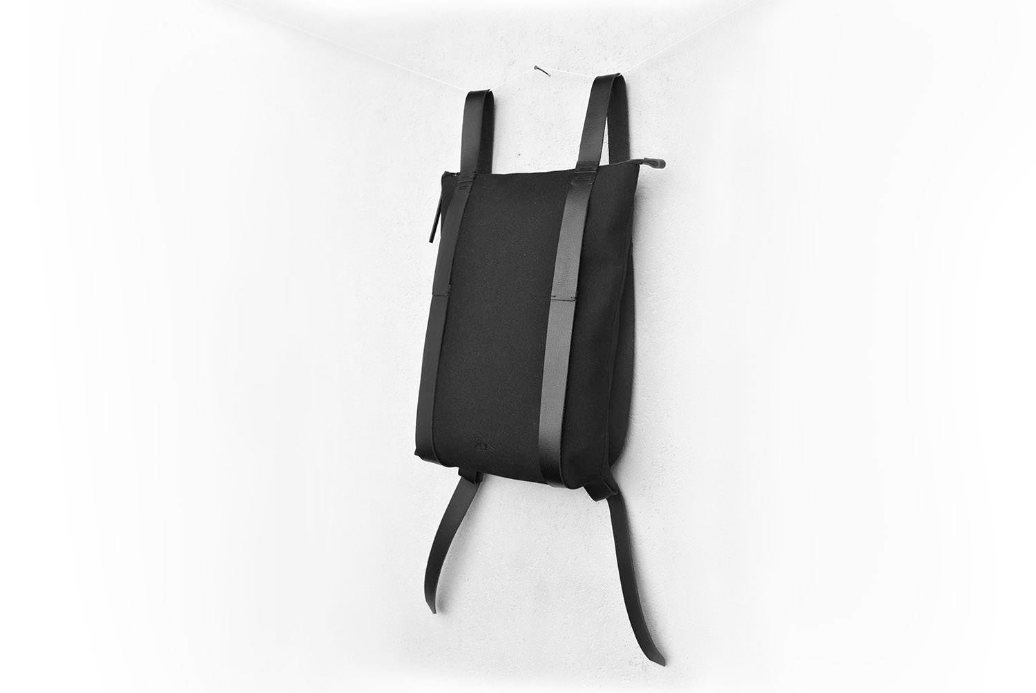 Minimalist Backpack, 15'' Laptop Rucksack Waterproof Canvas and Leather ...