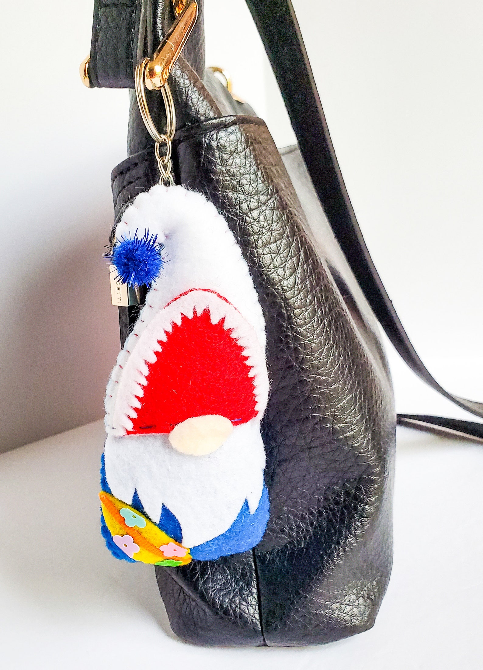 Animal Themed Gnome Felt Keychains – Giraffe, Tiger, Shark, Penguin ...