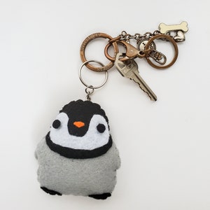 Animal Themed Felt Keychains – Pig, Cow, Penguin, Panda, Lion – Cute ...