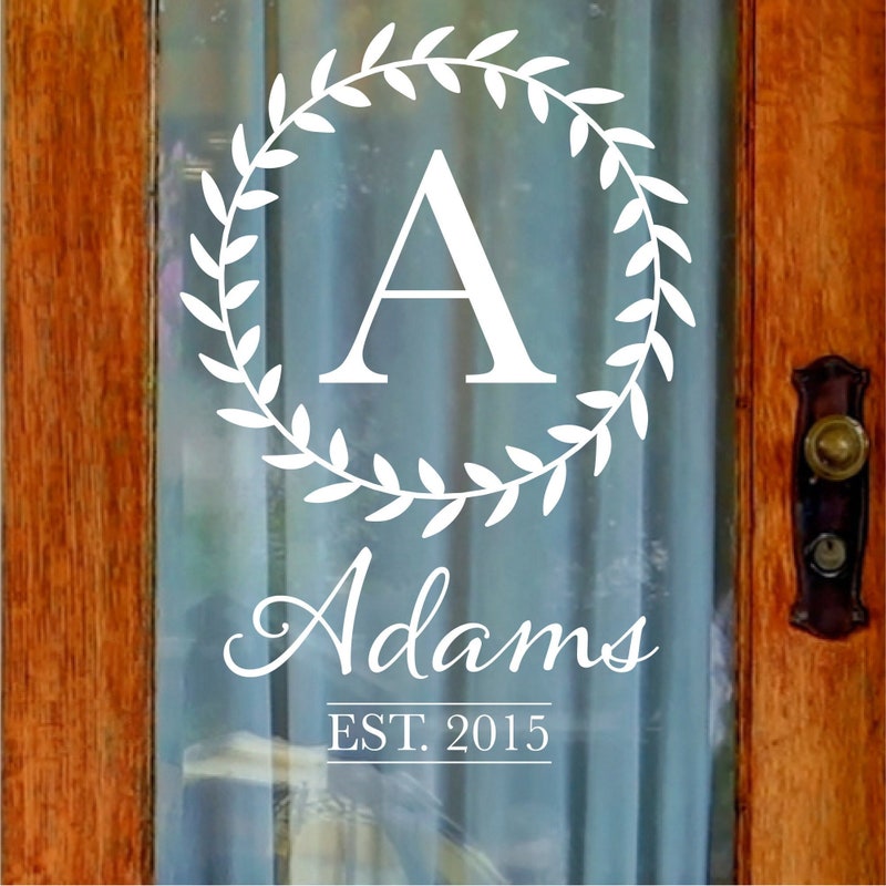 Last Name Wall Decal - Etsy