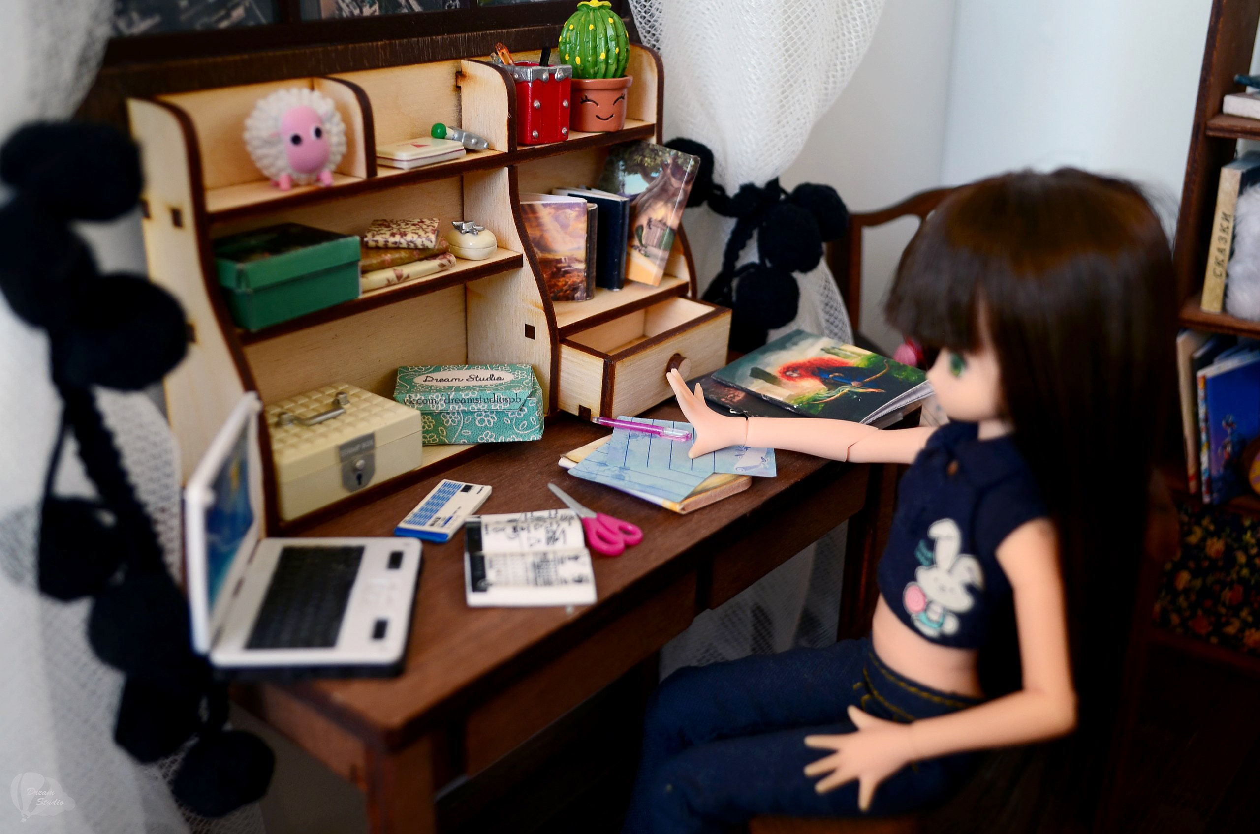 1:6 Doll desktop shelf 1. Barbie shelf Blythe shelf 1/6 | Etsy