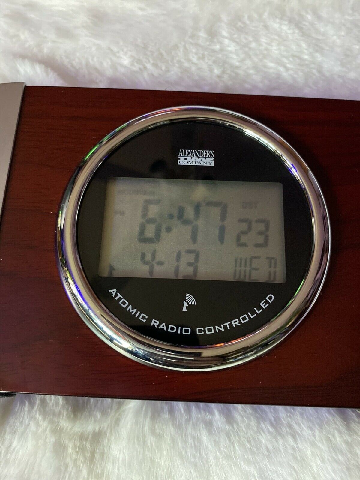 Atomic Radio Controlled Digital Desk Clock Woodgrain Silver Battery ...