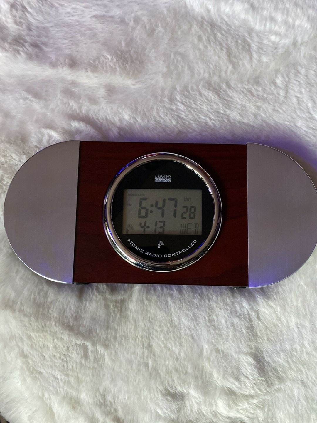 Atomic Radio Controlled Digital Desk Clock Woodgrain Silver Battery ...
