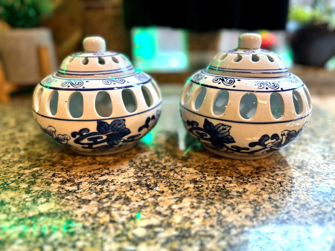 Pair Bombay Company Blue White Porcelain Potpourri Tealight Candle ...