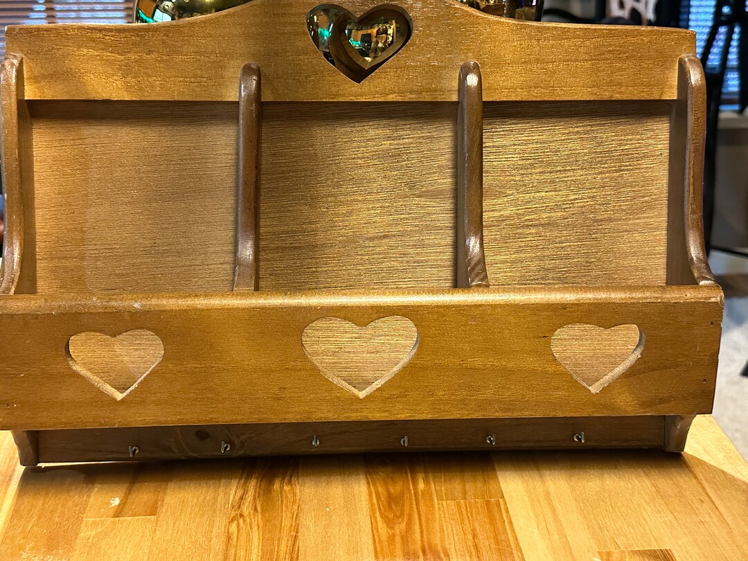 Vintage Wood Wall Shelf Key Rack Letter Holder Heart Country Rustic ...