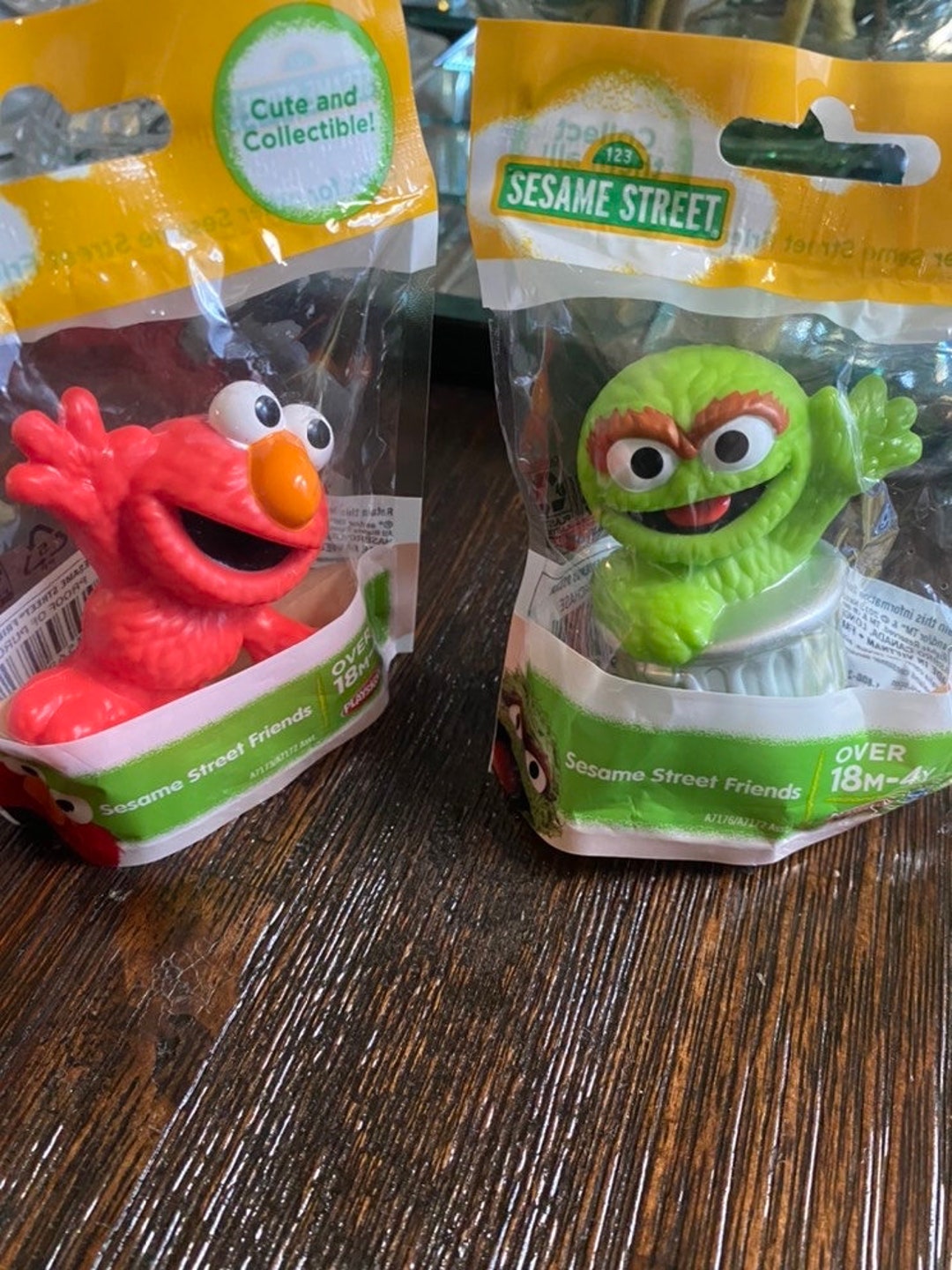 Playskool Sesame Street Friends Oscar the Grouch Elmo Mini Figurine ...