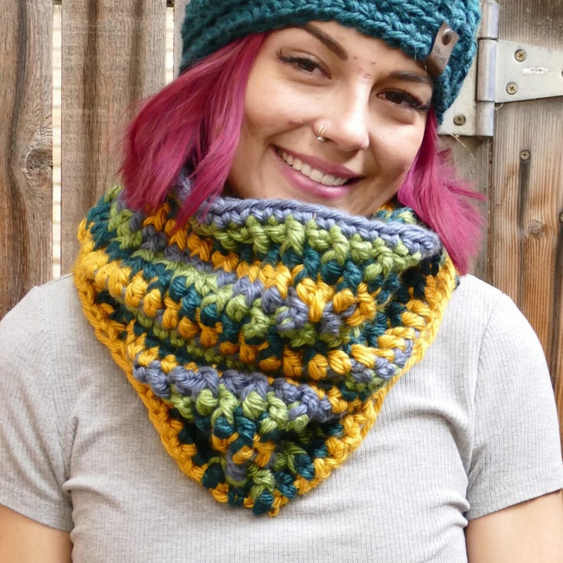 Chunky Cowl Crochet Pattern | Super Bulky Striped Neck Warmer [PDF ...