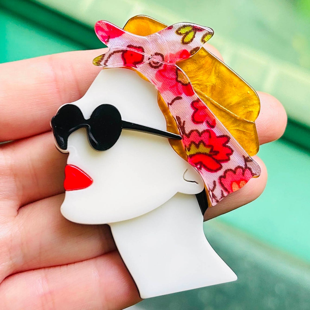 Lovely Art Deco Brooch Bow Headscarf Acrylic Brooch Fashion Lady Brooch ...