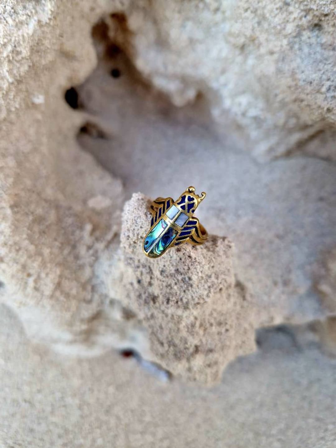 REVIVAL SCARAB Egyptian Ring, Inlaid Scarab, Abalone Shell Inlay Size 6 ...