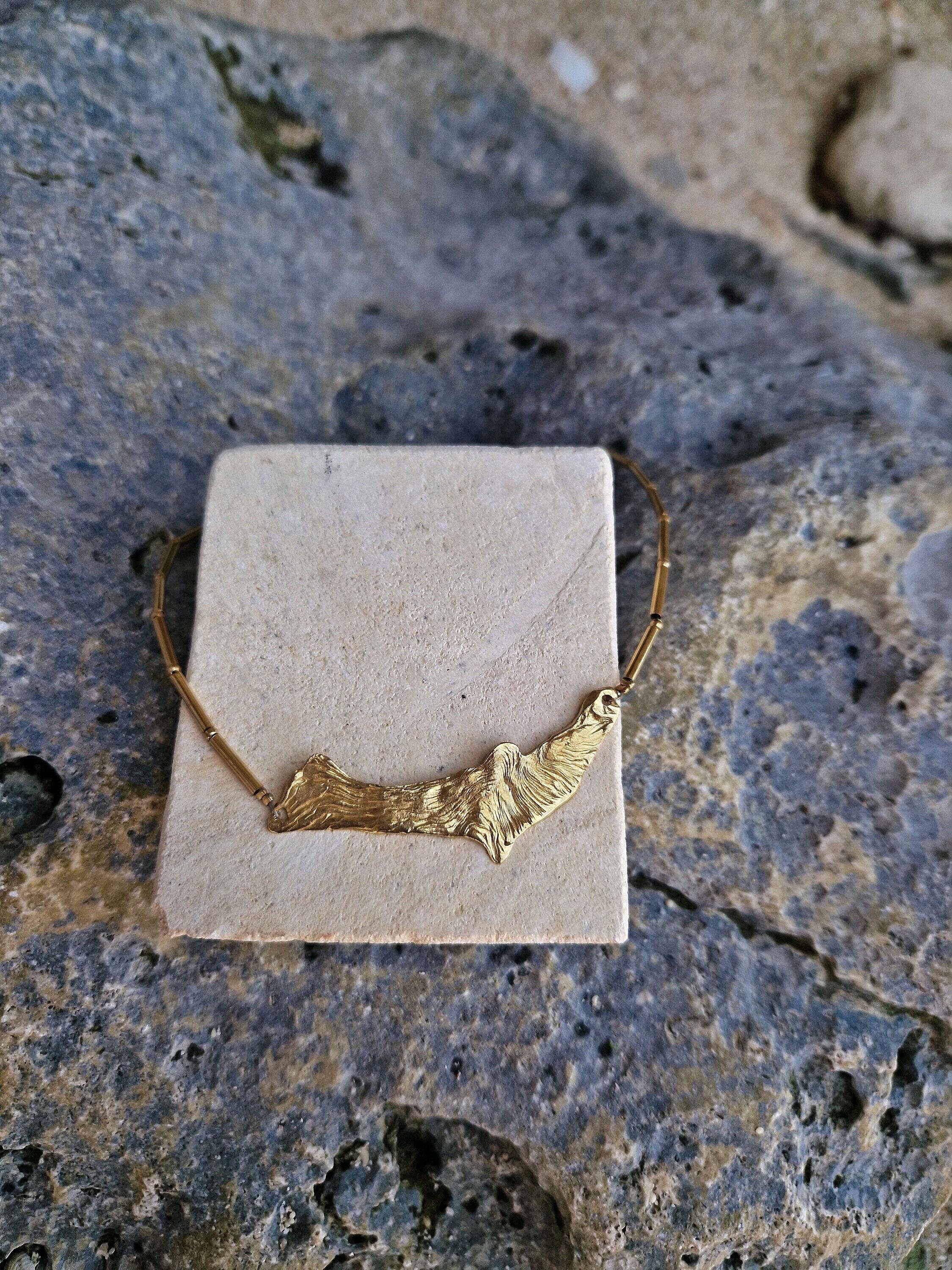 Island Map LAVA Necklace, Handmade, Magma Jewelry, Contemporany, Magma ...